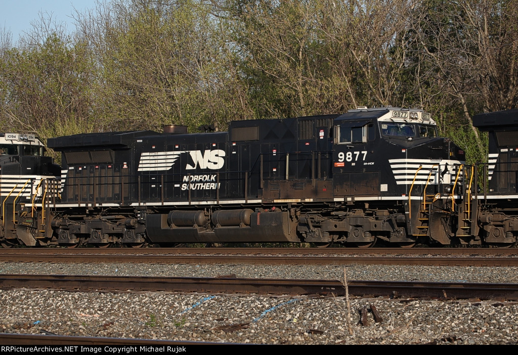 NS 9877